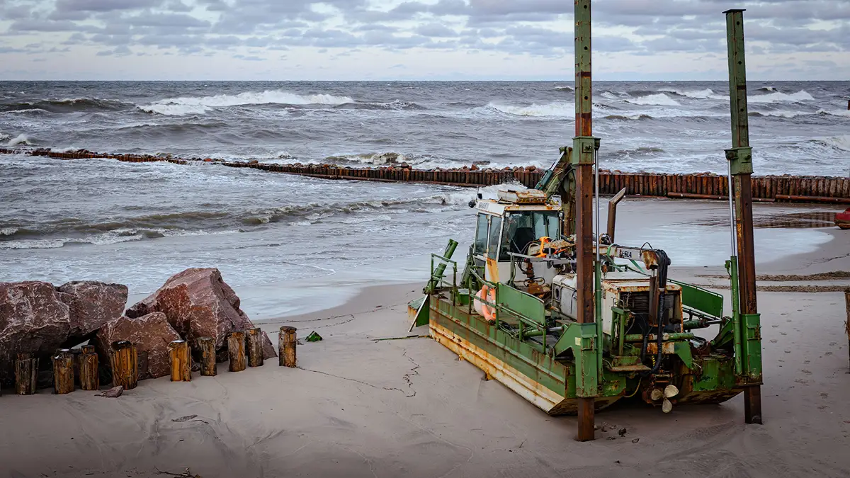 Types of Dredging Machines & Their Marine Use Cases
